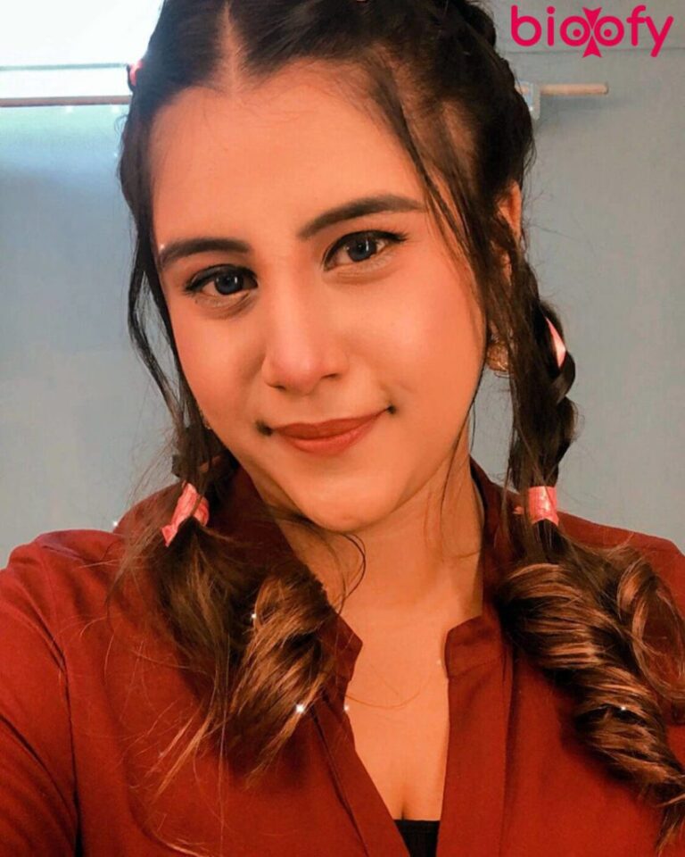 Gandii Baat Season 7 Acresss Name List With Photo - Bioofy