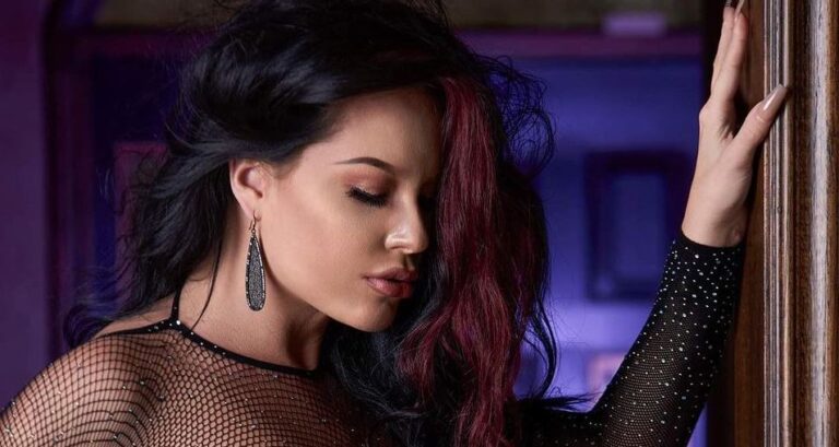 Victoria Loren Biography, Age, Images, Height, Figure, Net Worth - Bioofy