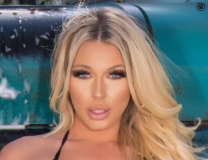 Kaelee Rene Biography, Age, Images, Height, Figure, Net Worth - Bioofy