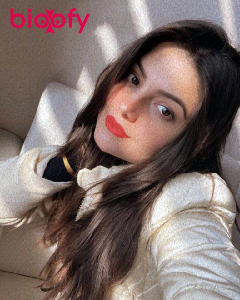 Tanvi Nagi (Punjabi Model) Biography, Age, Family, Net Worth - Bioofy