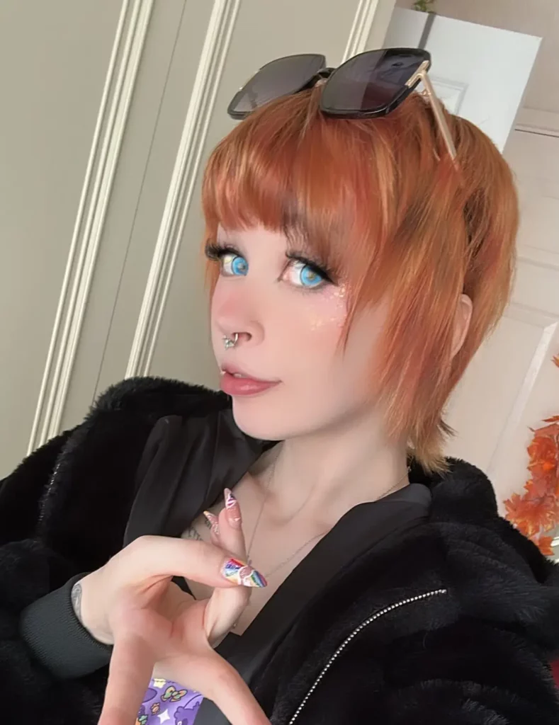 Ember Wolf Biography, Age, Height, Figure, Net Worth - Bioofy